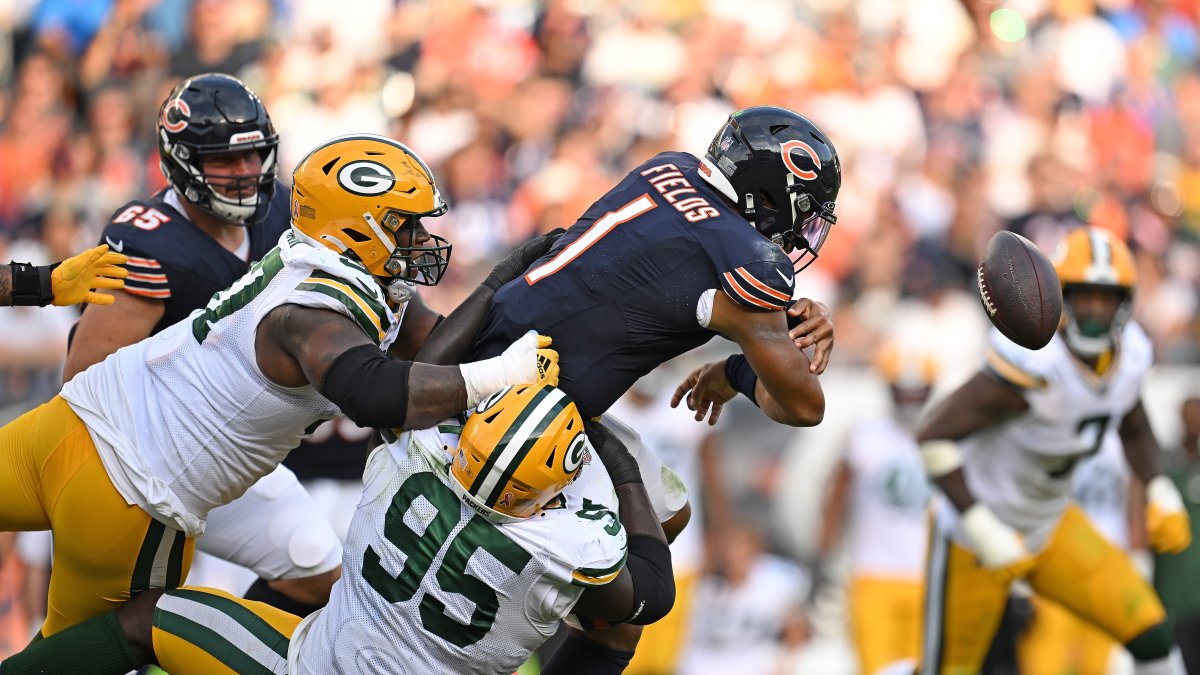 Bears fans disappointed after Week 1 loss to Love, Packers – NBC Chicago
