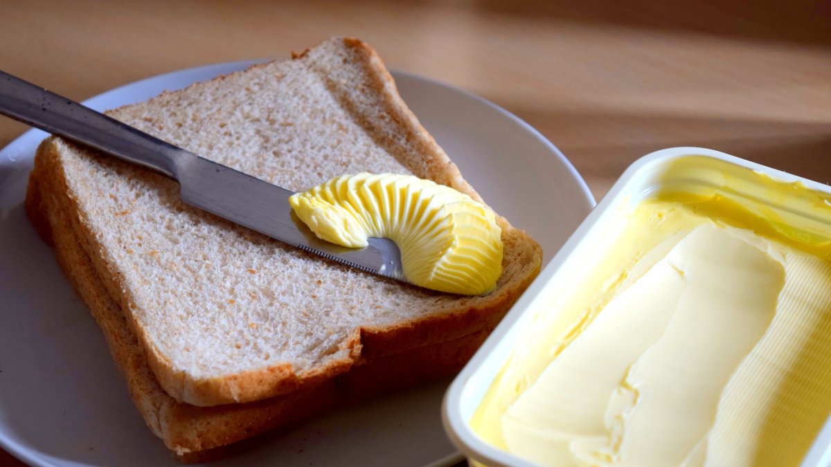 American in Paris says it’s ‘weird’ to put butter on a sandwich ...