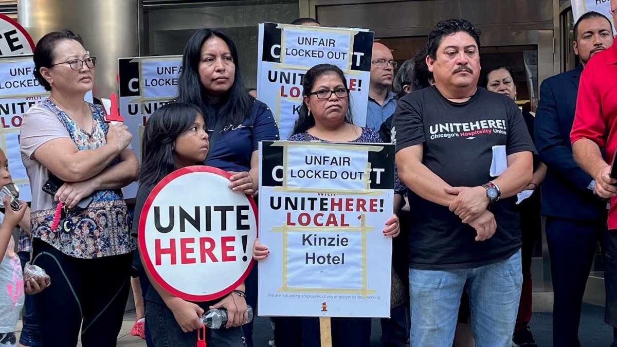 Locked-out Kinzie Hotel workers protest on Labor Day – NBC Chicago