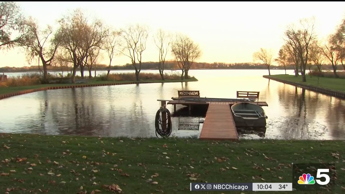 Search underway for missing hunter on Fourth Lake in Lake Villa ...