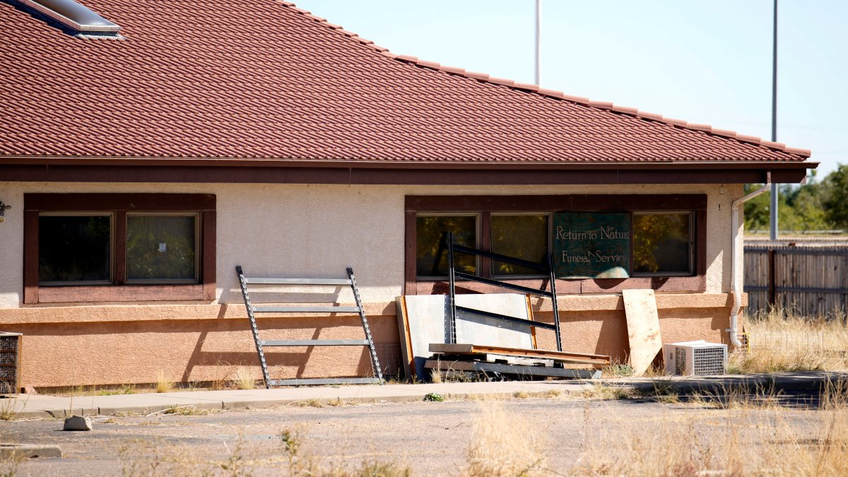 After bodies were found in Colorado funeral home, families say received ...