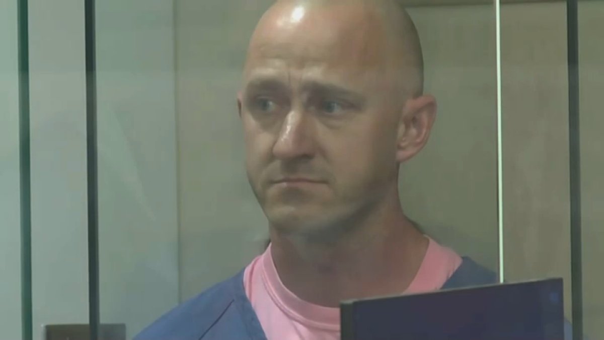 Wife of arrested Alaska Airlines pilot says she’s in shock – NBC Chicago