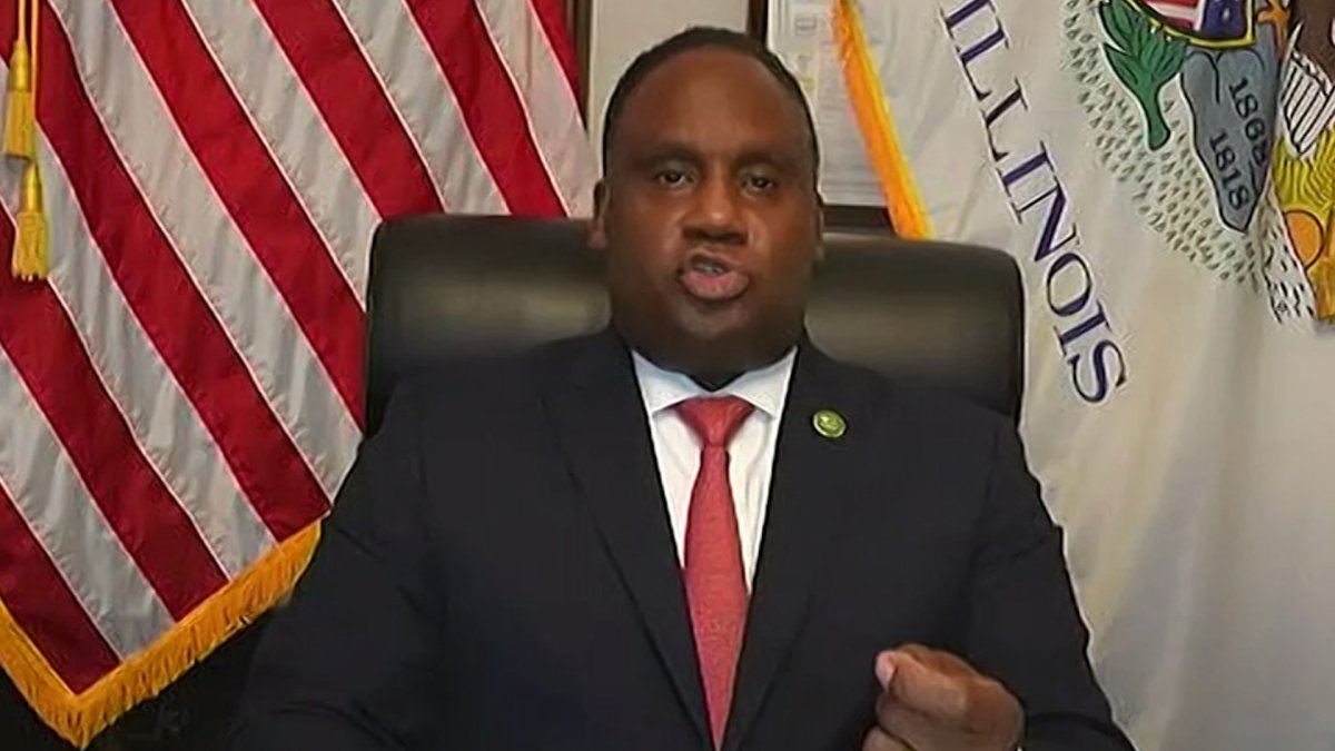 Full: Rep. Jonathan Jackson talks calling for federal investigation ...