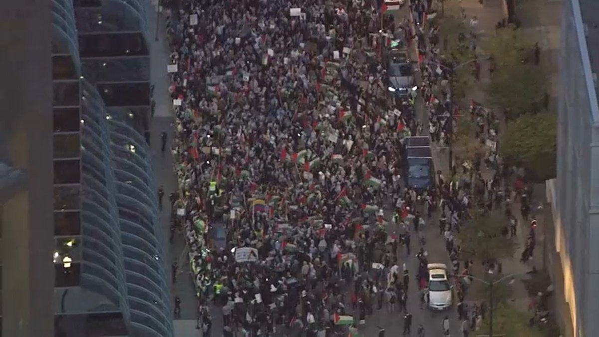 Street closures reported in Chicago amid march calling for Israel-Hamas ...