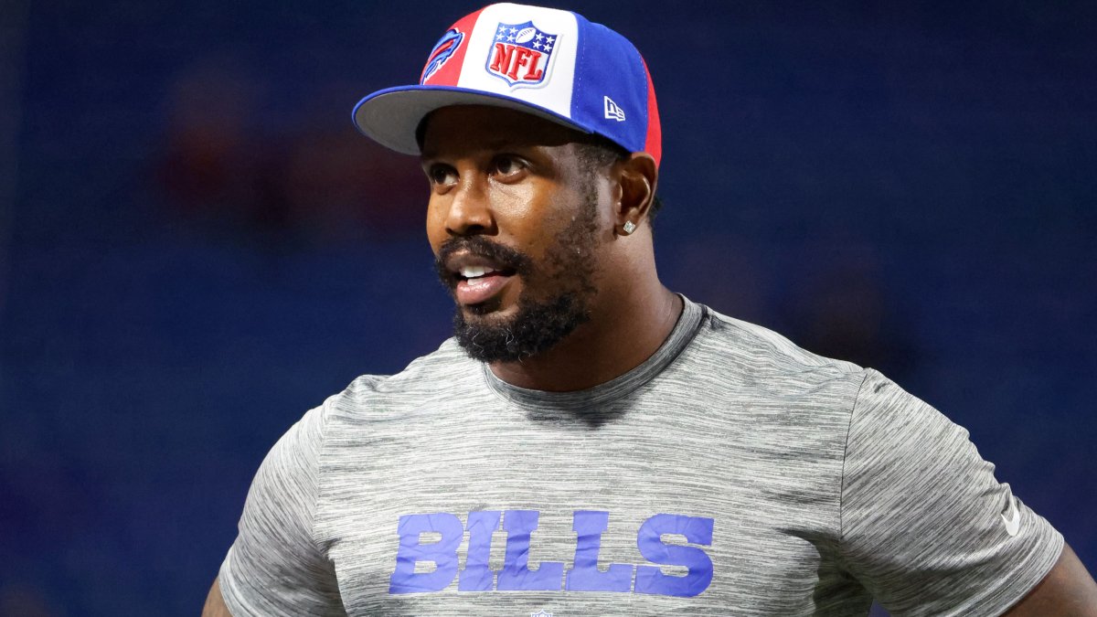NFL LB Von Miller’s pregnant girlfriend accuses him of assault in ...
