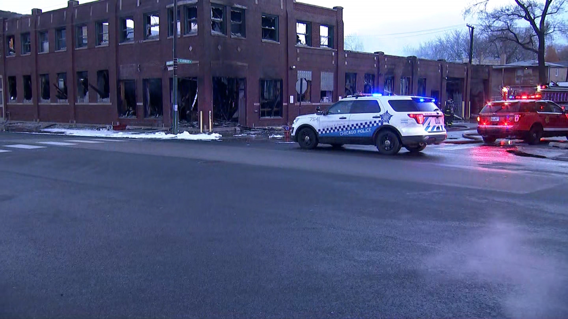 Chicago warehouse fire: Logan Square appears totally destroyed after ...