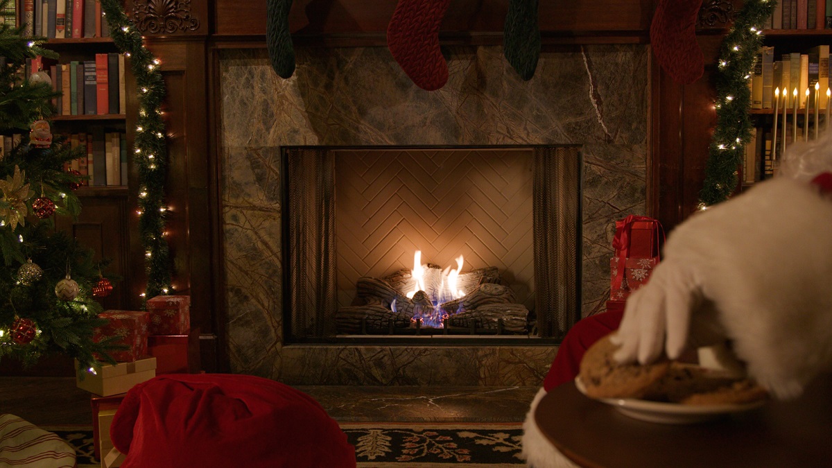 Watch: Warm up your holiday party with NBC Chicago’s virtual yule log ...
