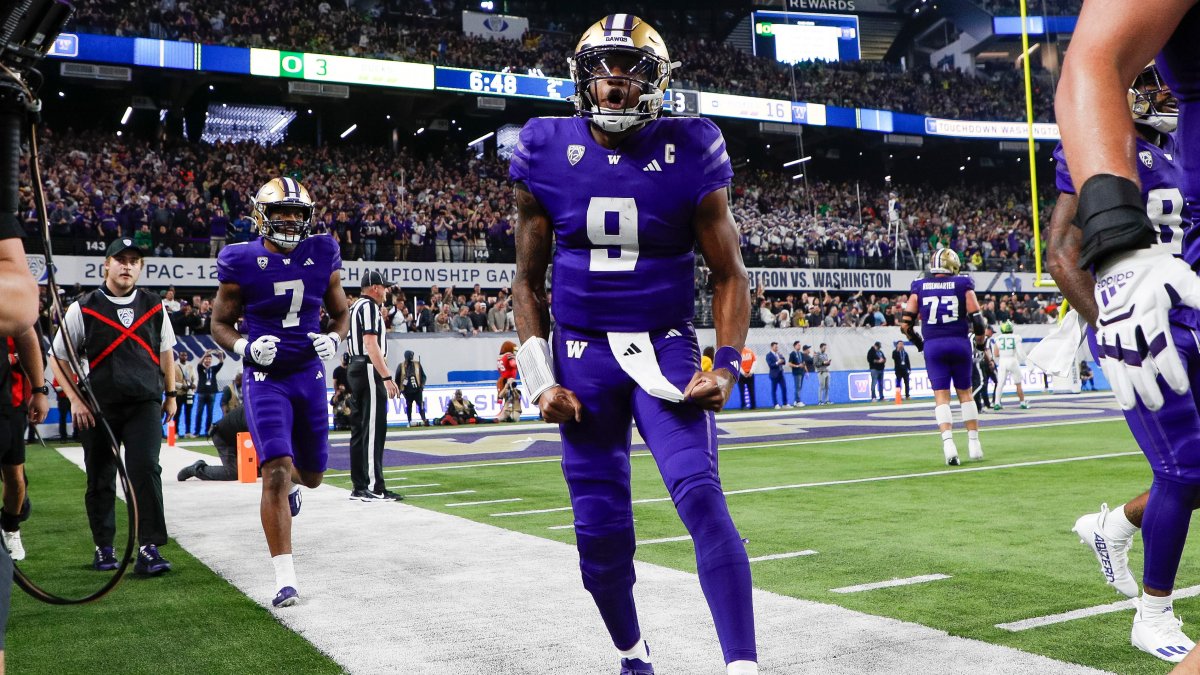 Washington outlasts Oregon in Pac-12 Championship, bound for CFP – NBC Chicago