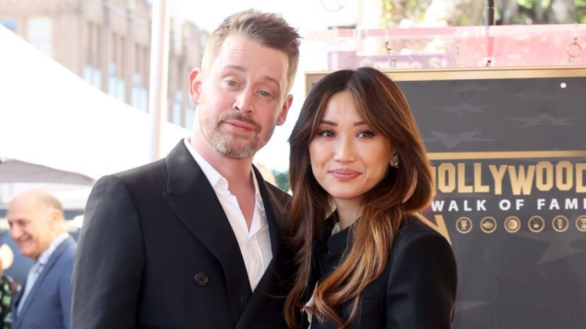 Macaulay Culkin and Brenda Song’s sons make first public appearance ...
