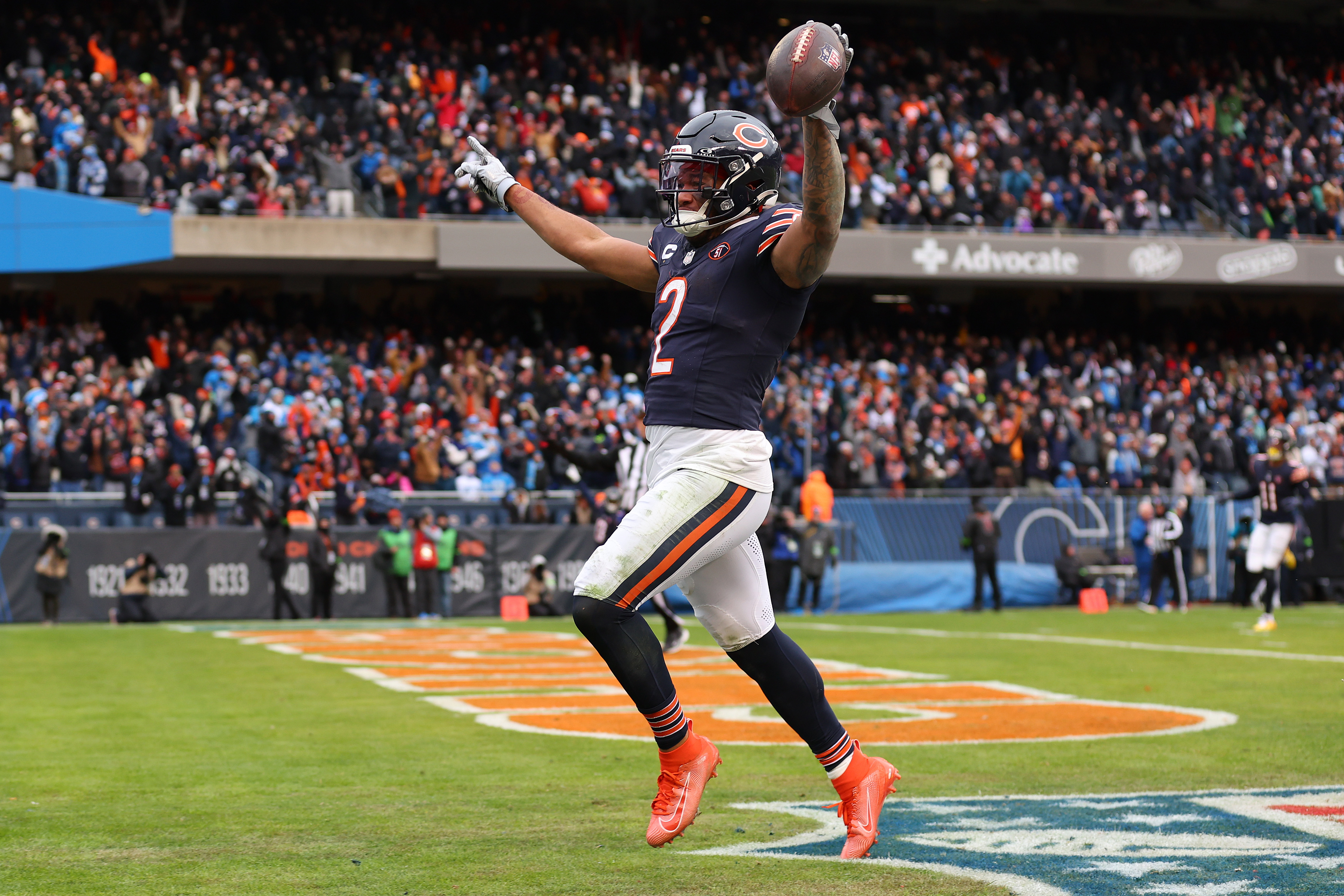 Bears use Bears play for DJ Moore’s rushing touchdown – NBC Chicago