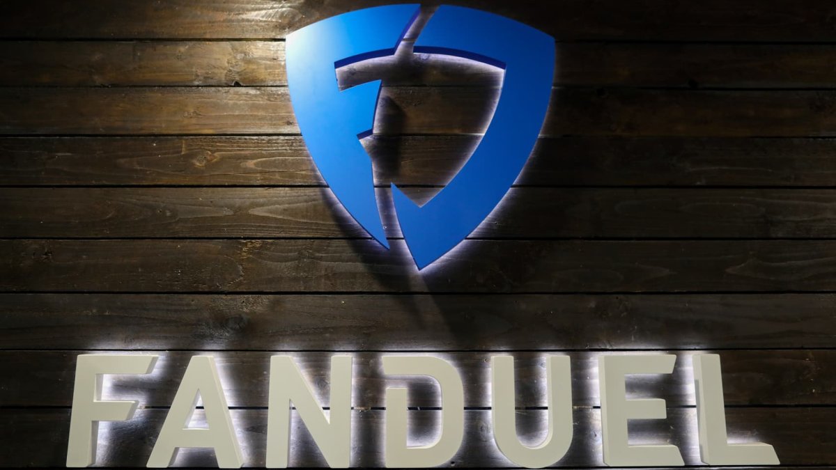 FanDuel eyes 50-cent fee on Illinois sports bets due to new tax – NBC ...