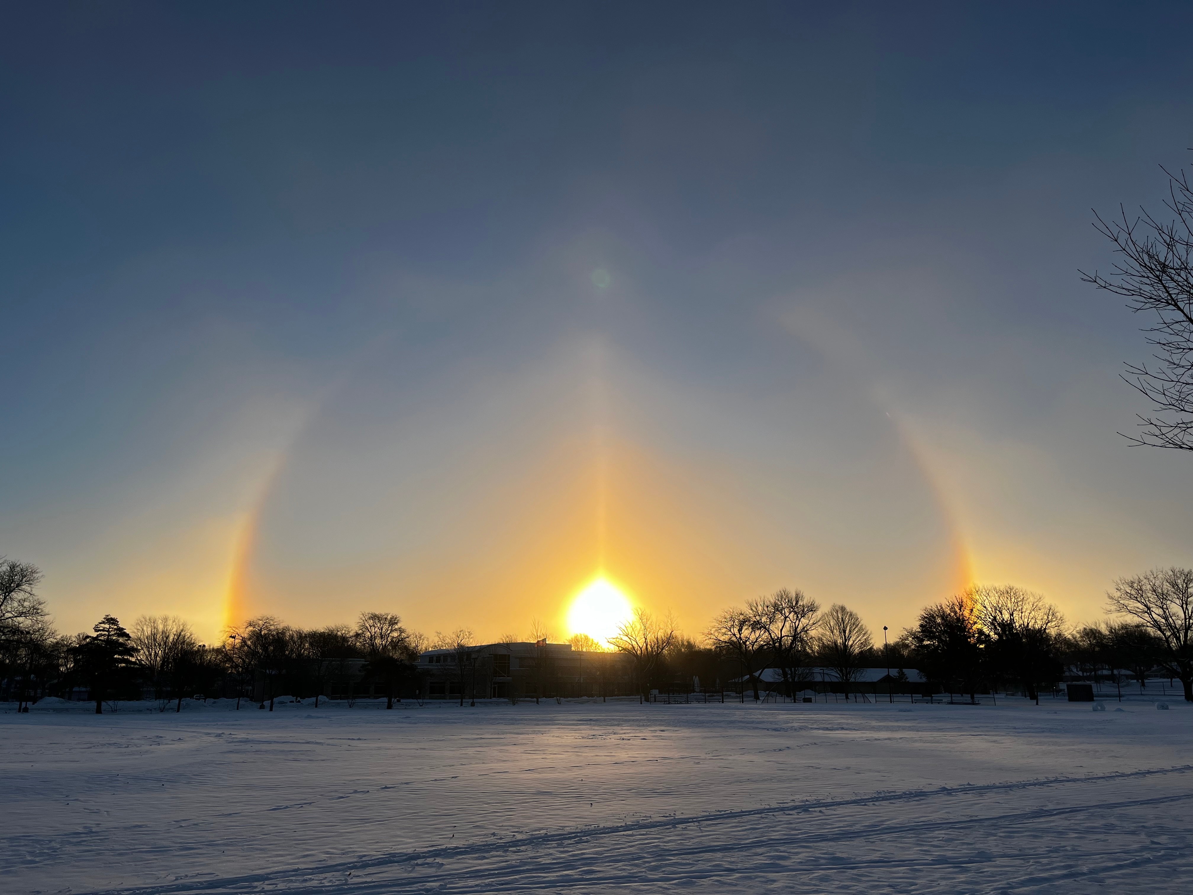 What is a sundog and how do they form? What to know – NBC Chicago