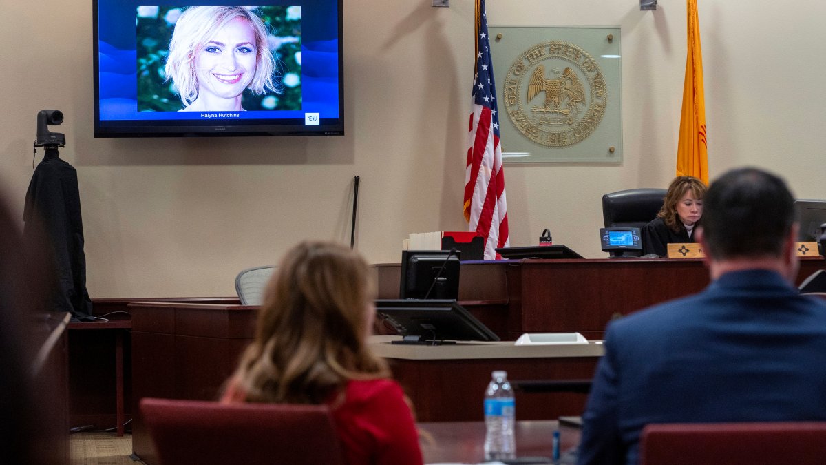 ‘Rust’ armorer’s trial begins in New Mexico – NBC Chicago