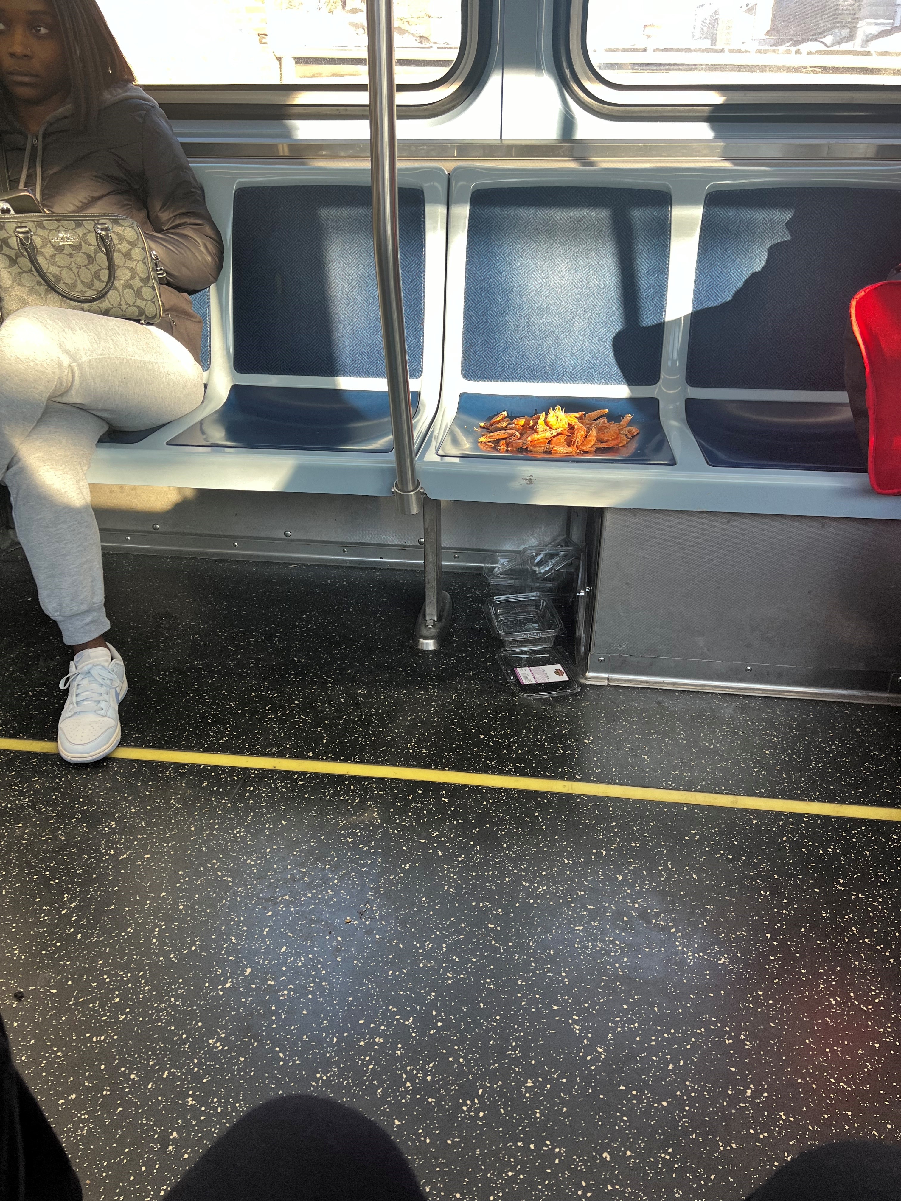 Viral TikTok shows man eating shrimp off Chicago train seat – NBC Chicago