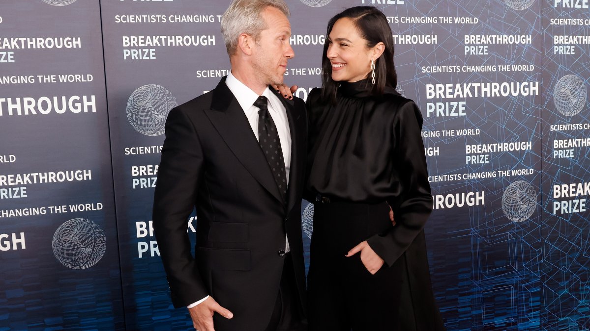 Gal Gadot welcomes baby No. 4 with husband Jaron Varsano – NBC Chicago