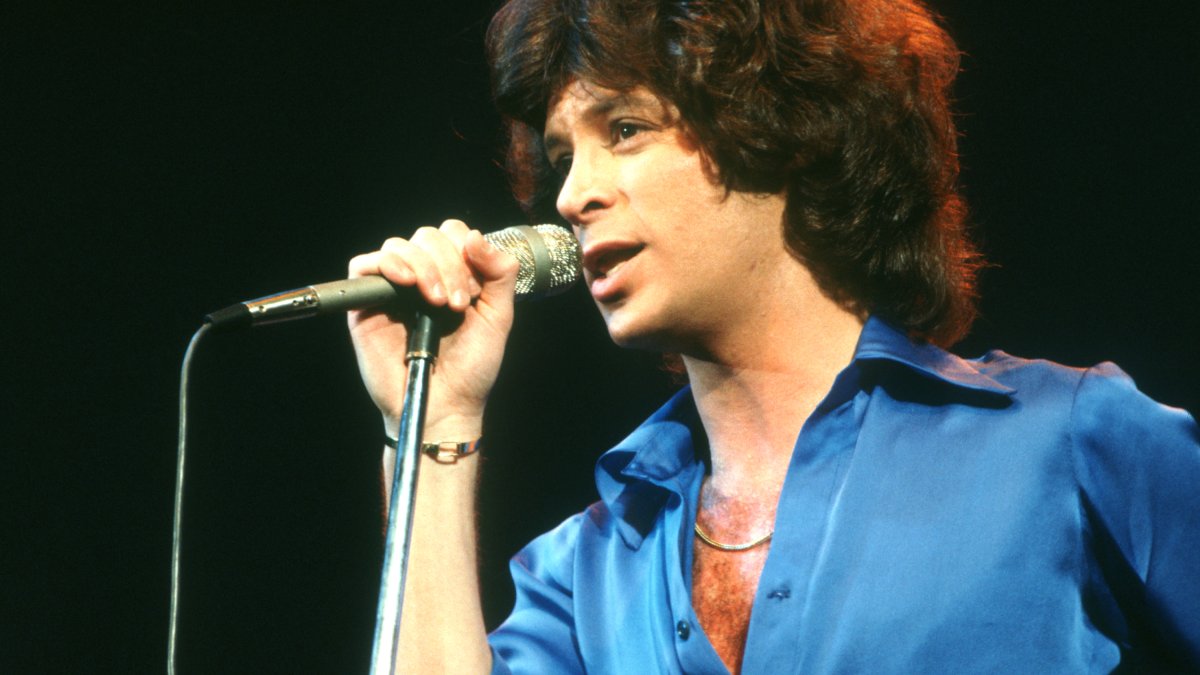 Eric Carmen, lead singer of Raspberries, dies at 74 – NBC Chicago