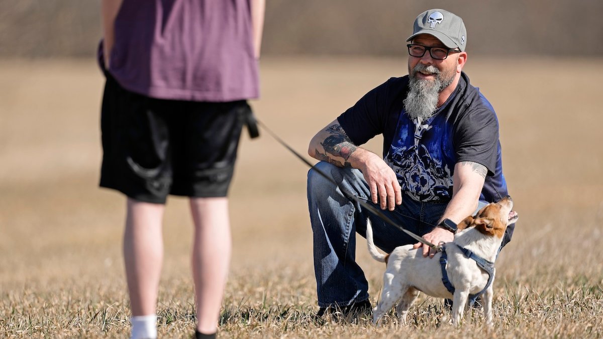Missouri father of a trans daughter pushes past his prejudice – NBC Chicago