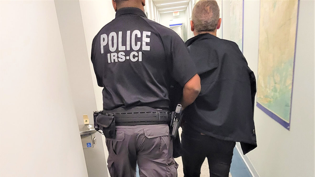 Bronx tax preparer ‘the Magician’ charged by IRS in fraud – NBC Chicago