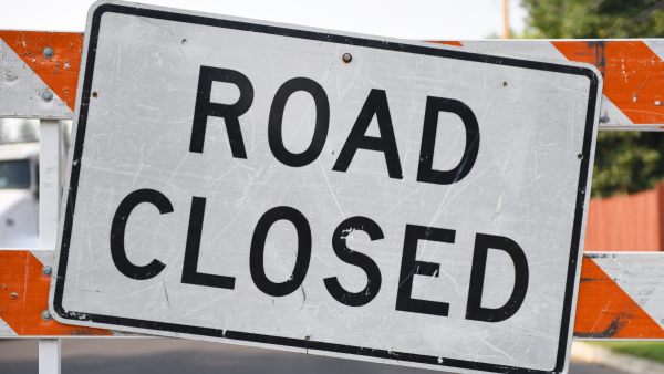 Gas leak closes multiple roads in Kane County – NBC Chicago