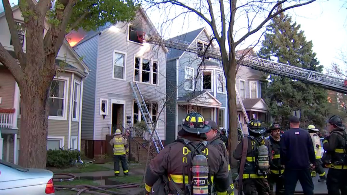 Avondale fire spreads to three homes – NBC Chicago