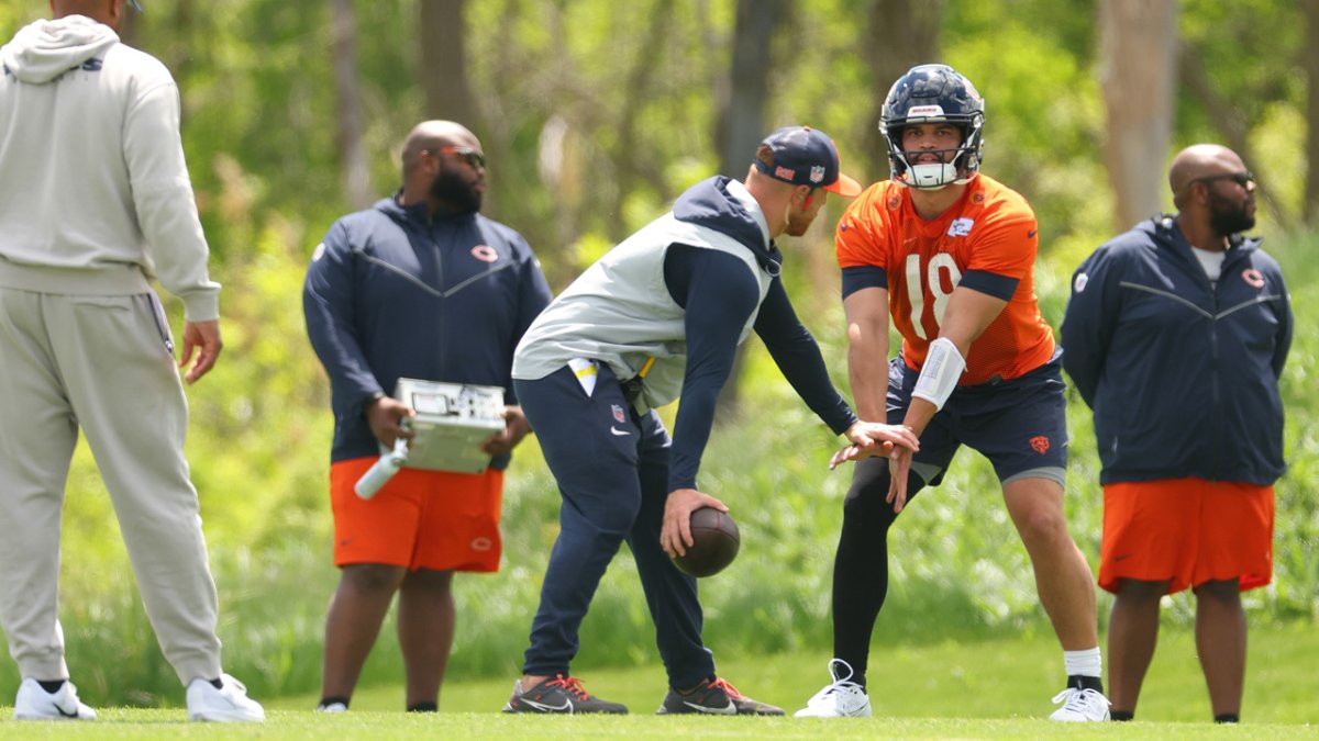 Caleb Williams draws early rave reviews from Bears coaches, teammates ...