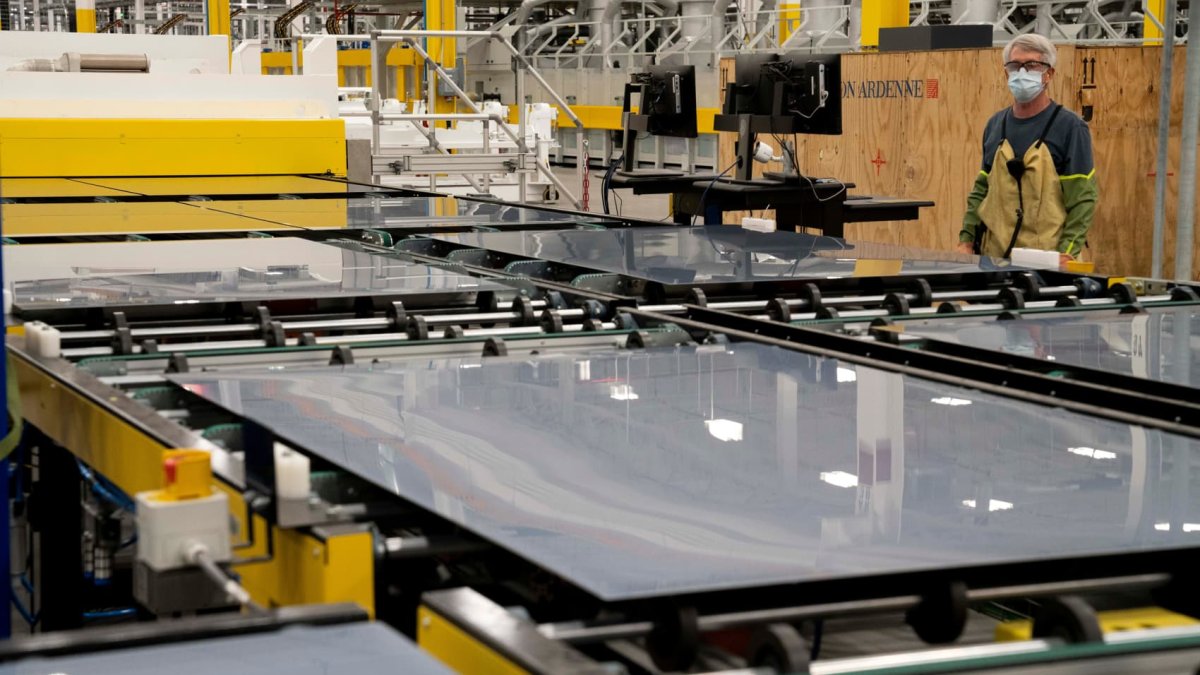 First Solar stock plunges as CEO says Trump tariffs pose ‘significant ...