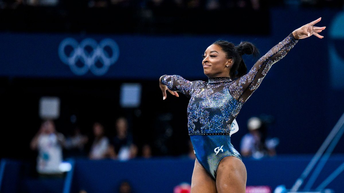 See Simone Biles Perfect ‘goat Necklace After Big Win Nbc Chicago