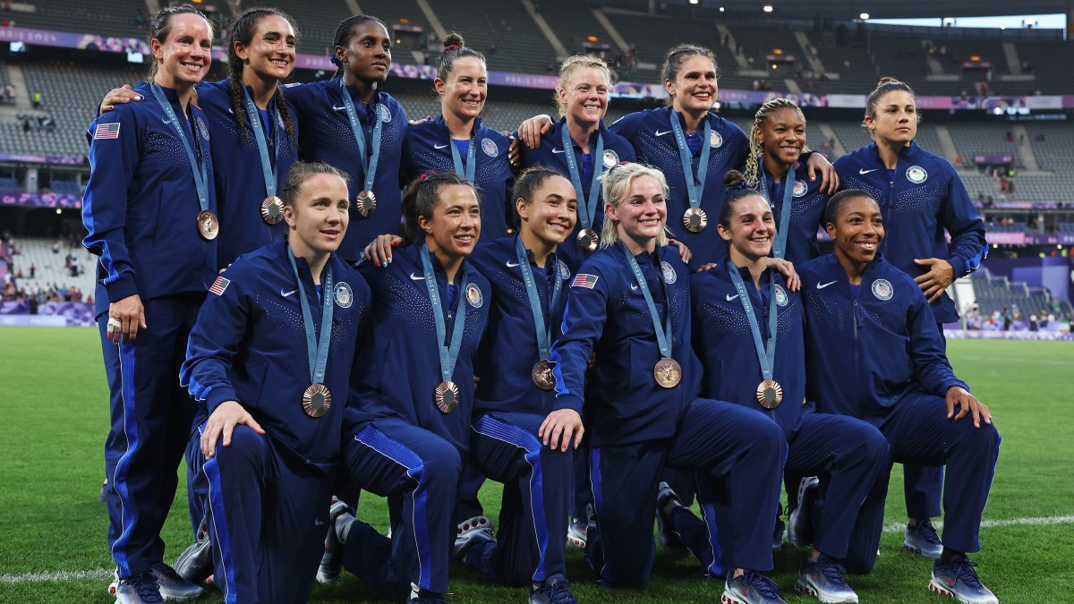 See the ‘truck stick’ that stunned the women’s rugby world in Paris ...
