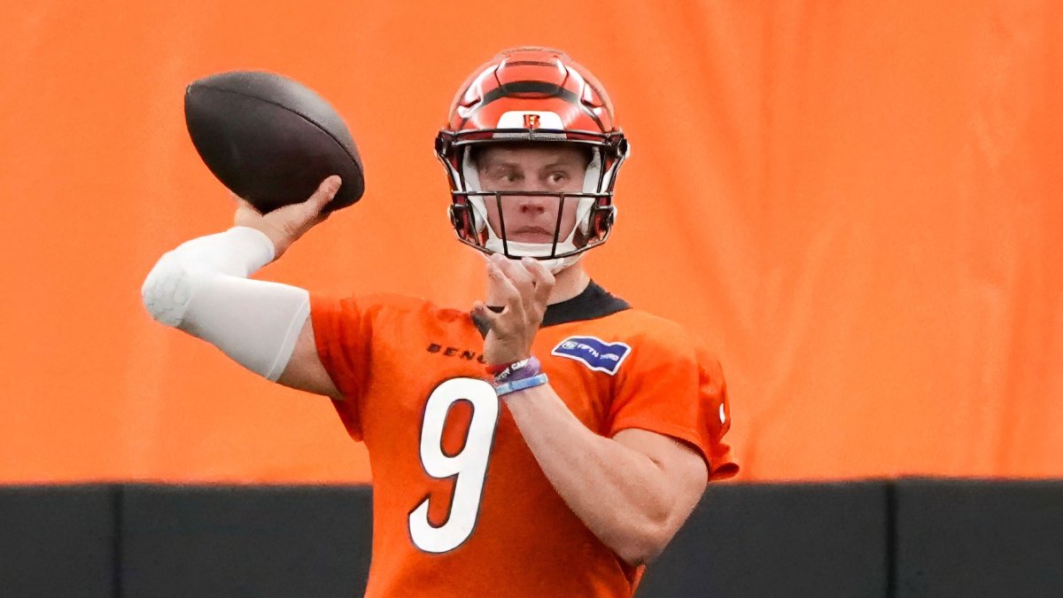 Joe Burrow shows off surprising hairdo at Bengals training camp – NBC ...