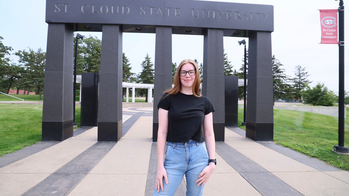 us-colleges-are-cutting-majors-and-slashing-programs-nbc-chicago