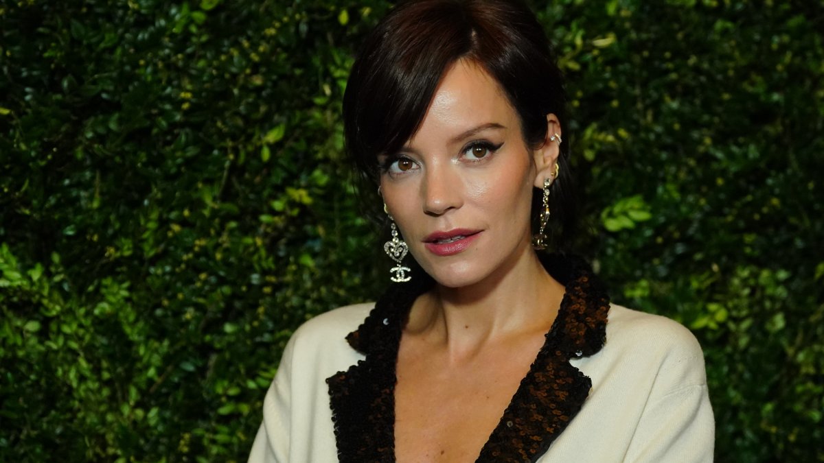 Lily Allen says she received death threats after revealing she returned ...