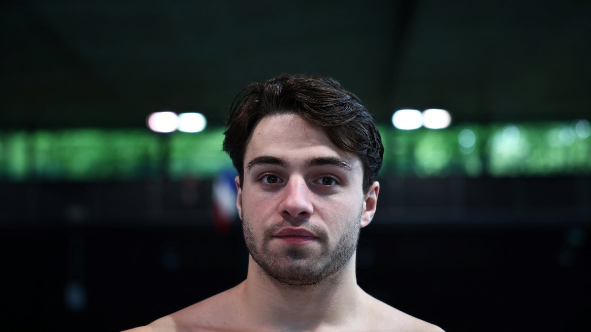 French diver Jules Bouyer addresses comments on his body – NBC Chicago