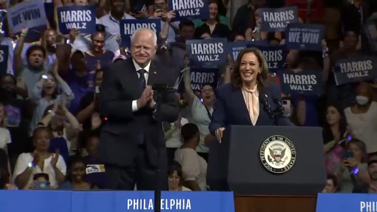 Harris, Walz rally across Midwest ahead of DNC in Chicago – NBC Chicago