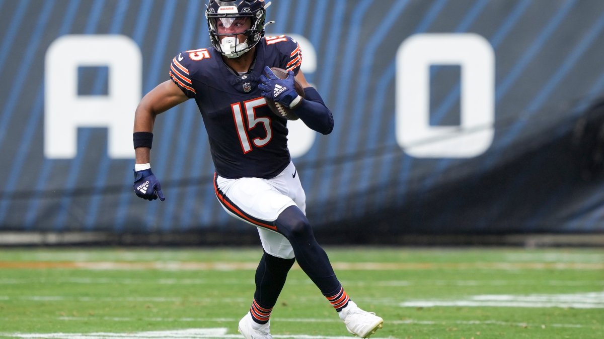 Rome Odunze’s first career catch comes in wild Bears play – NBC Chicago