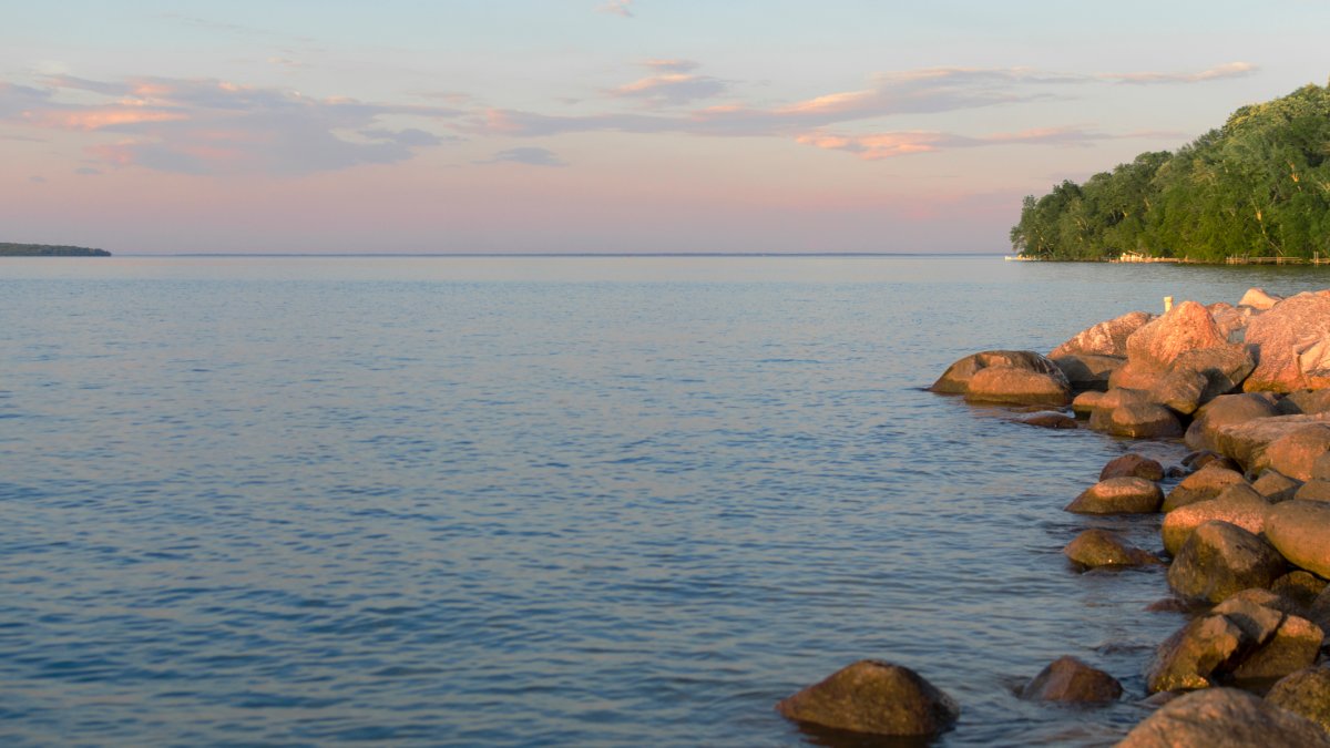 Human remains found on Leech Lake shores in Minnesota, officials say ...