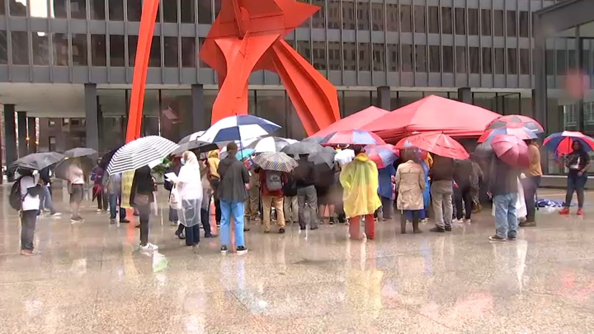 ‘Stop Haitian Hate’ rallygoers support Springfield, Ohio – NBC Chicago