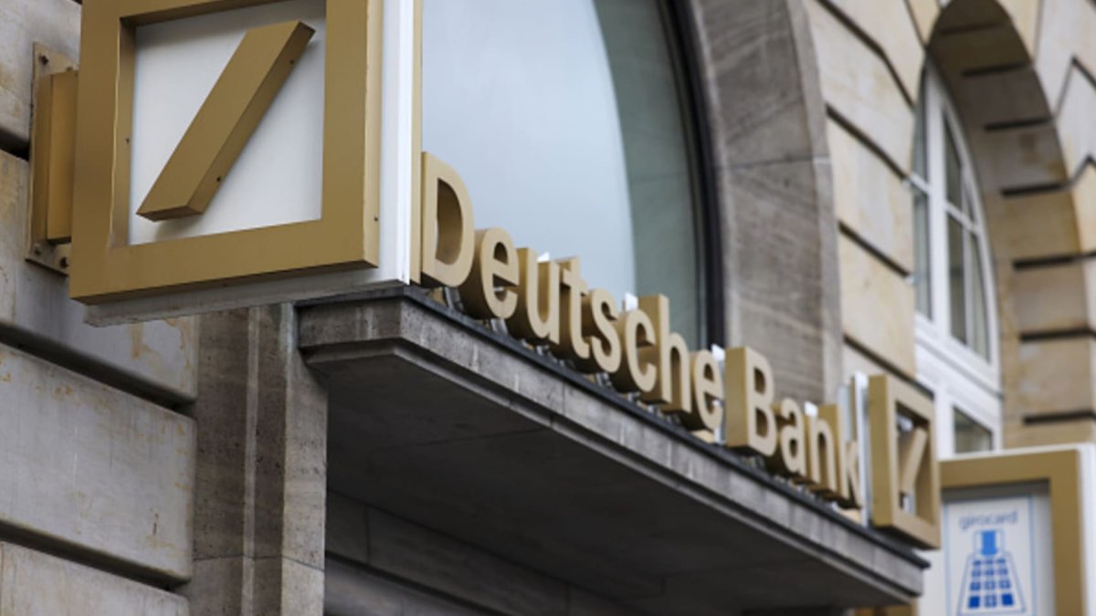 Deutsche Bank shares fell as lender’s swing back to profit fails to ...