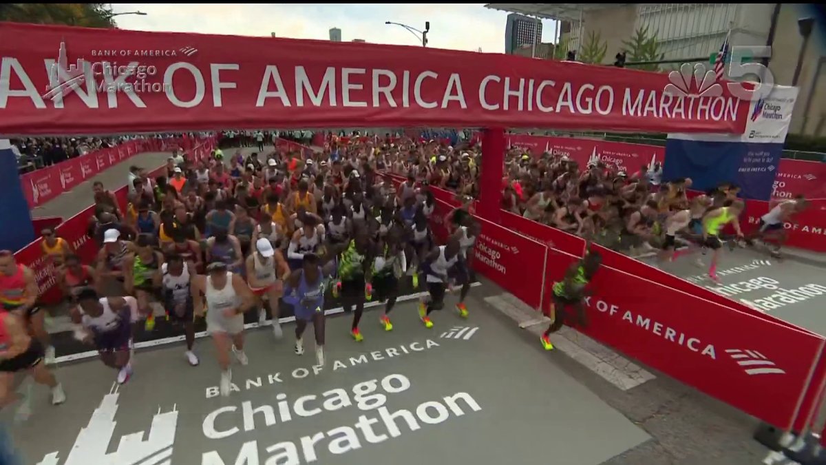 Watch: Elite runners step off in the Bank of America Chicago Marathon ...