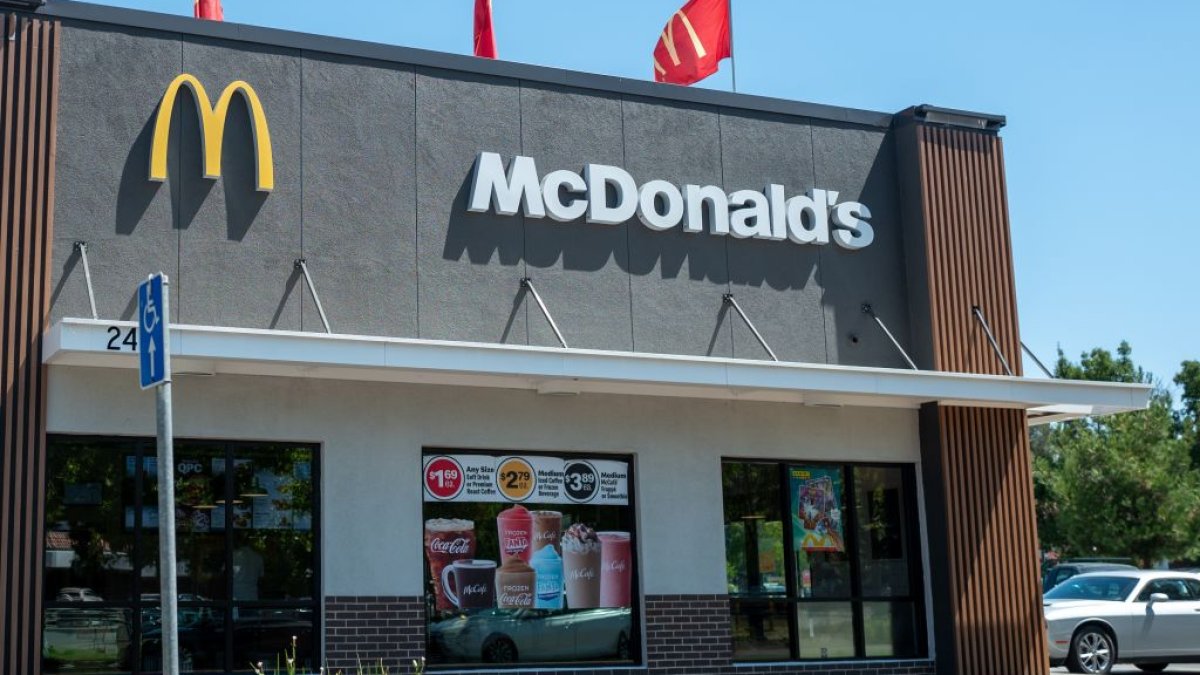McDonald’s just launched a spicy version of one of its most popular ...