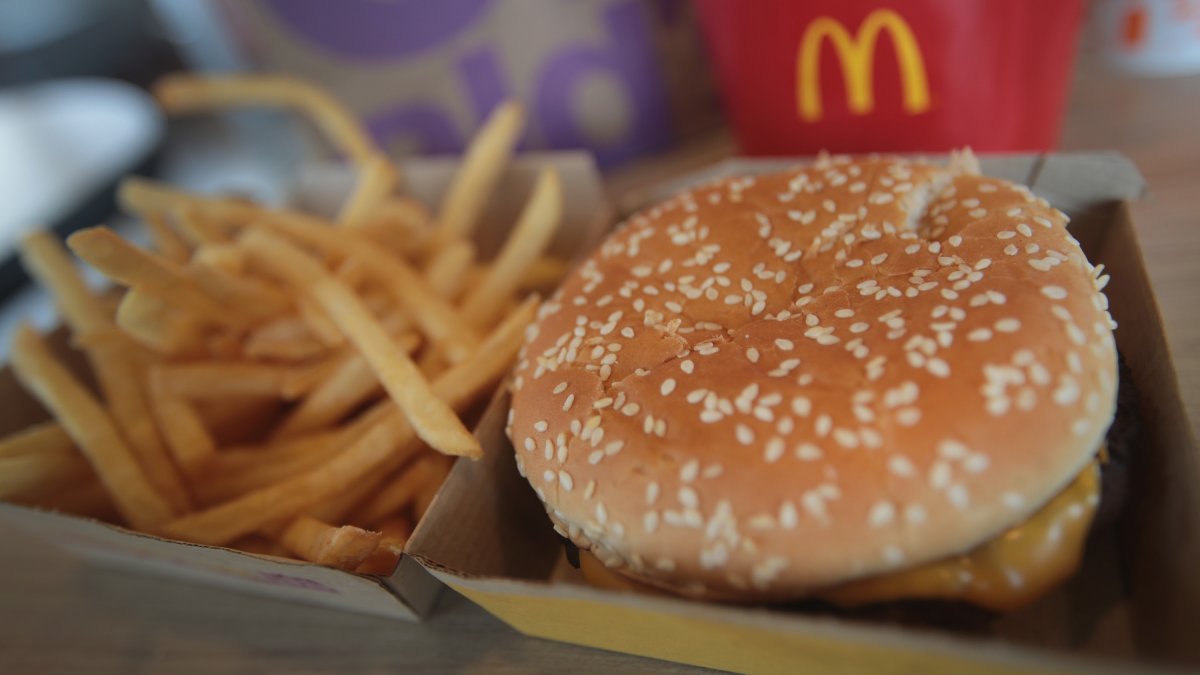 McDonald’s E. coli outbreak: Chicago health issues warning – NBC Chicago
