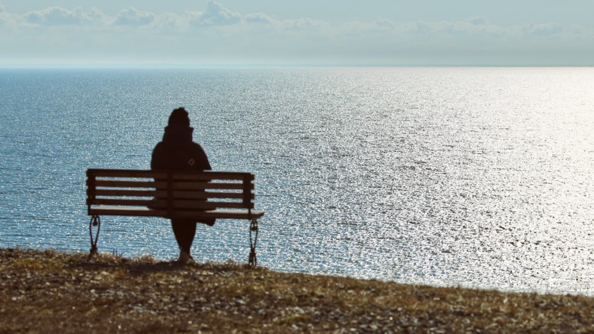 Top 3 regrets people have on their deathbeds: What they can teach us ...