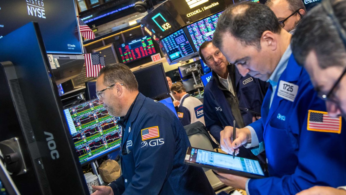 Treasury yields rise after White House says tariffs will kick off this ...