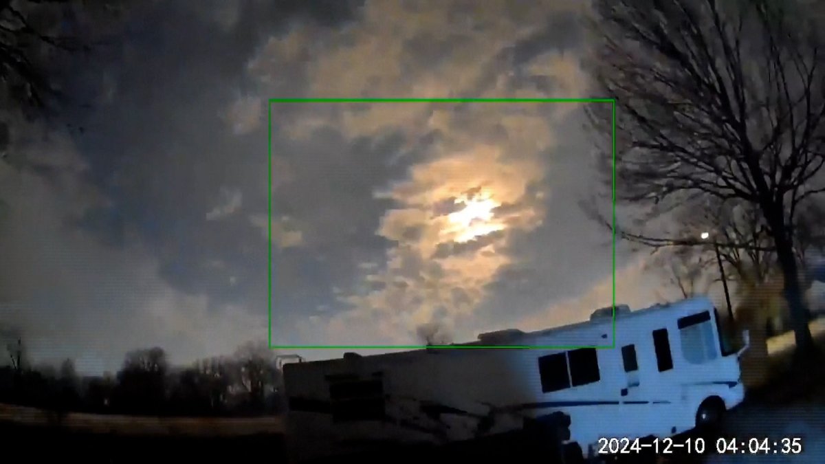 WATCH: Cameras capture a celestial display moving across the sky in ...