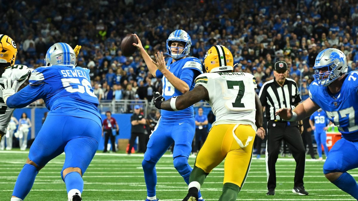 Winners, losers as Lions outlast Packers 34-31 on TNF – NBC Chicago