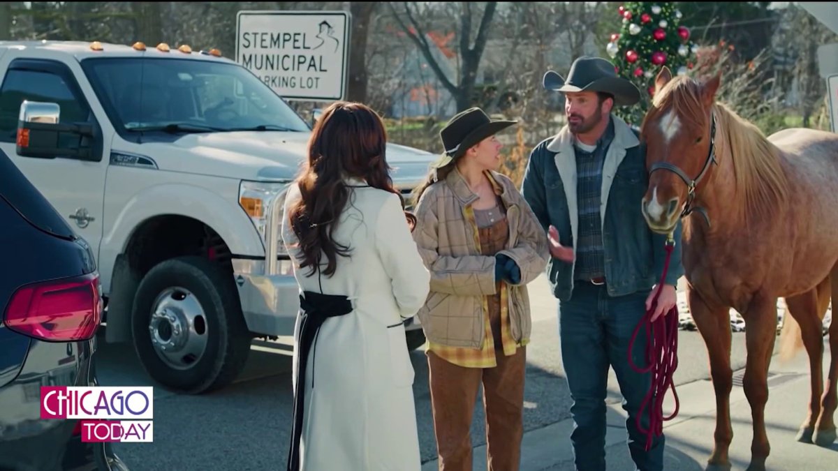 ‘Christmas on the Ranch’ brings Chicago charm to big screen – NBC Chicago