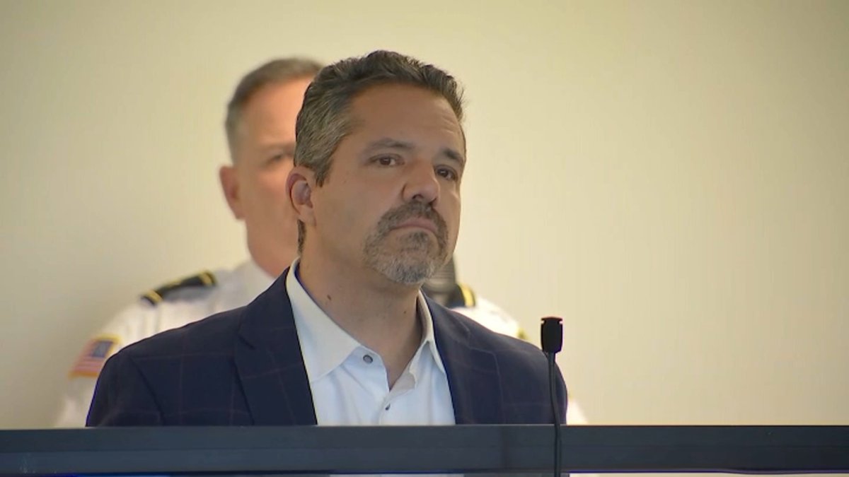 Derrick Todd, former Brigham doctor, indicted for rape – NBC Chicago