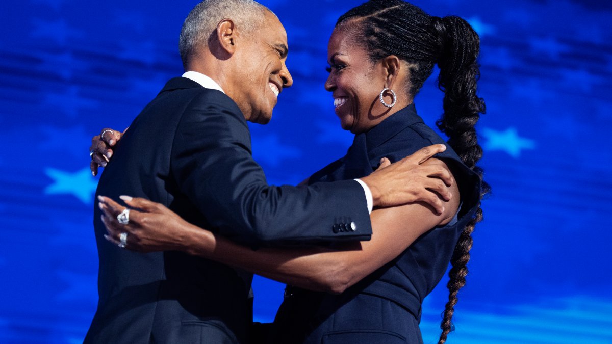 Michelle Obama comments on divorce rumors in new interview – NBC Chicago