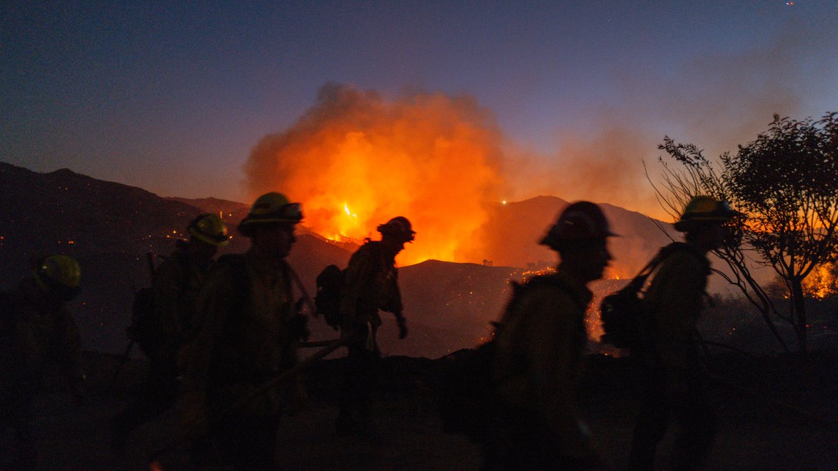 Live updates: LA fire latest news, wind conditions, new arrests – NBC ...
