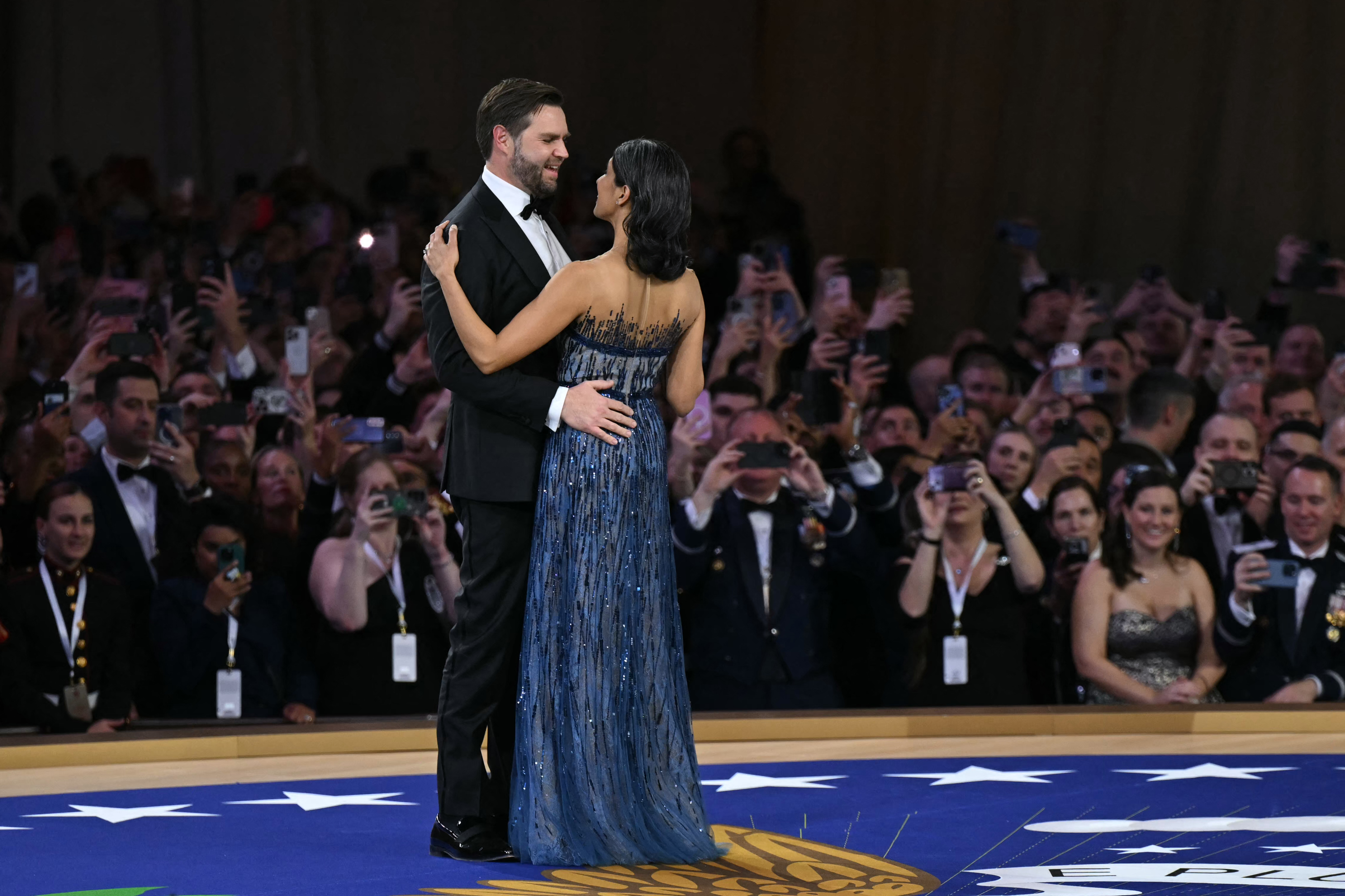 Inagural balls photos show Trump, celebrities on Inauguration Day – NBC ...