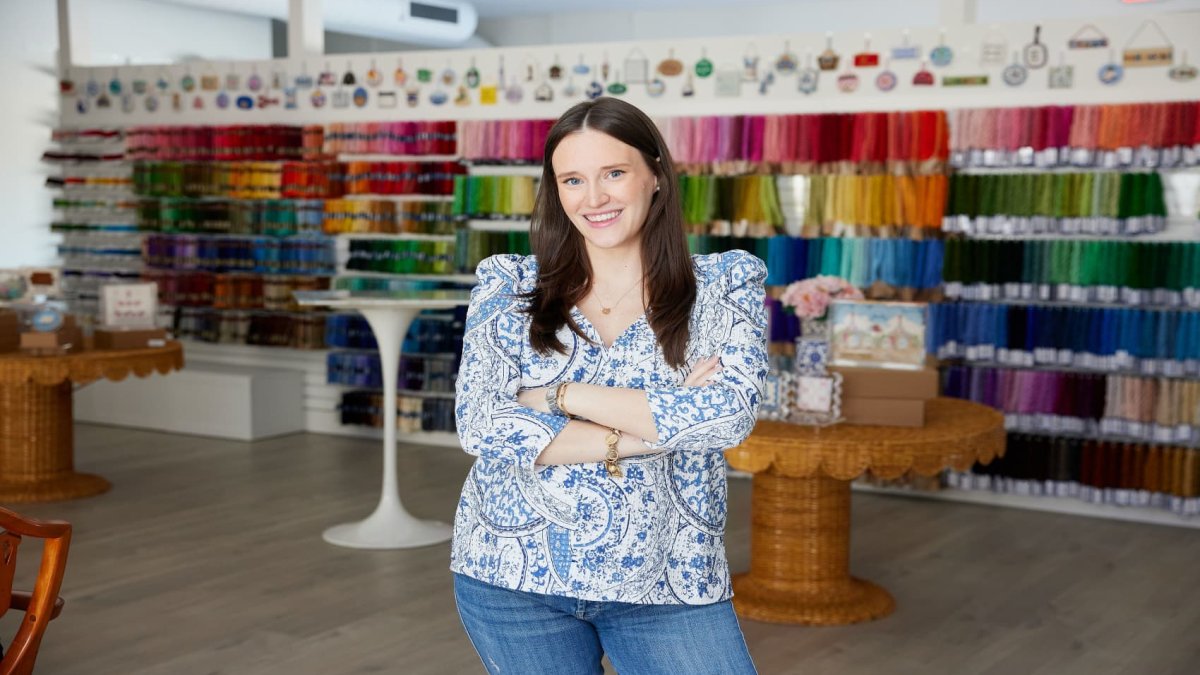 33-year-old spent $7,000 to start her kitchen table side hustle—now her business brings in $4.4 ...